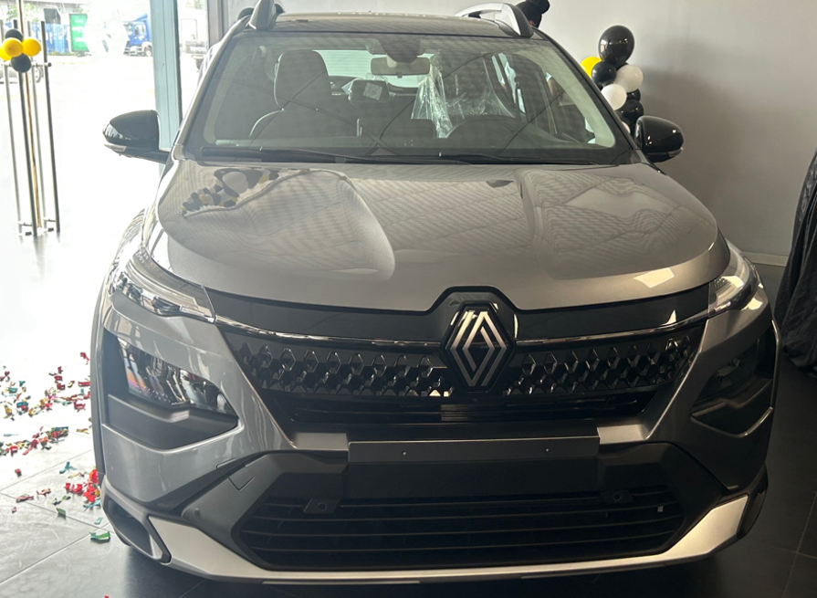 New Renault models bring style, technology and smarter mobility - The ...